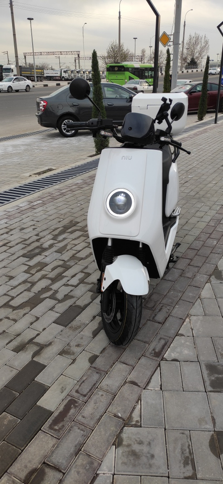 Electra skuter 100-130 km yuradi