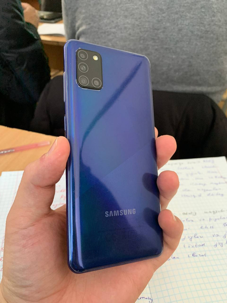 A31 Samsung 4/64 Gb