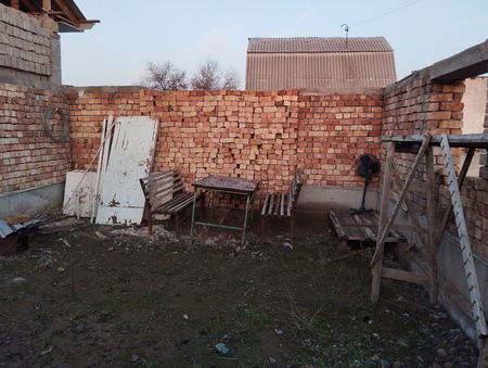 Курилиши тугалланмаган далаховли
