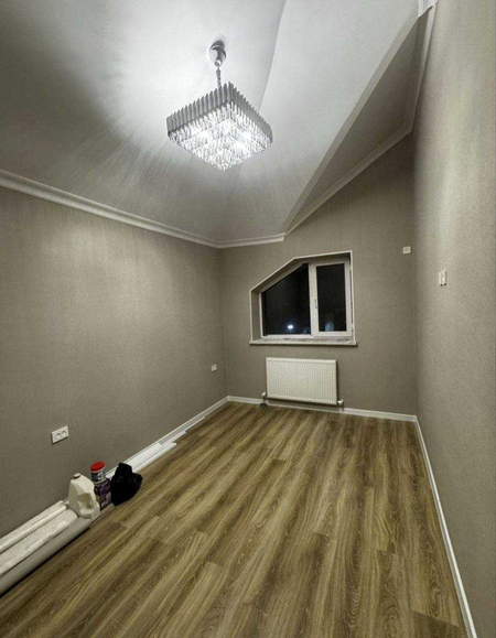 Срочно продается 3/8/8 Яшнабад улица Иззат Ж/К Аsia House
