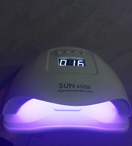 SUN x5 plus лампа для маникюра