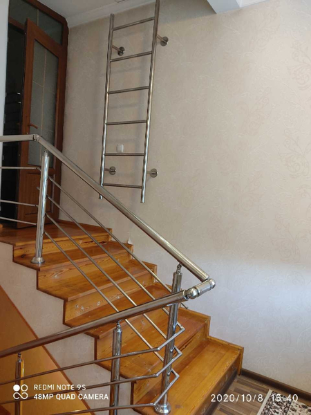 Srochna sotiladi 5 sotix uy