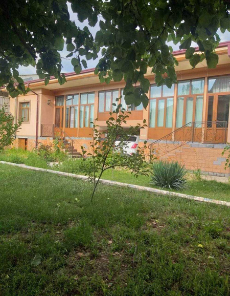 Продается дом 9,5 соток в Элитном махалле Тутзор