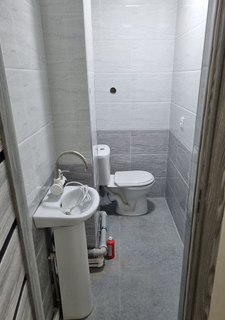 Srochna ARENDA Ofis Sokol Etaj Novostroyka Ganga Metroni özida evro