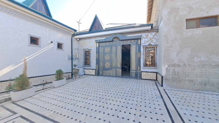 Uchastka sotiladi yangi qurilgan remonti shkarniy