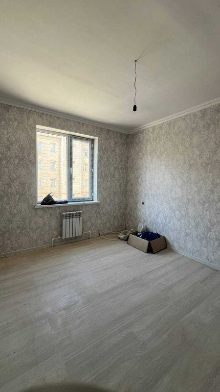 3 xonali kvartira sotiladi. e'lon id:256127