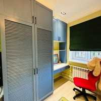 ЦУМ • Космонавты • 3-комн • 80 м² • этаж 2/5 • [АЛ:225]