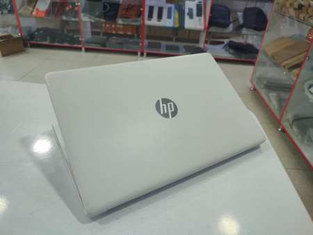 Hp oppoq idealni core i5 qoshimcha videokartalik