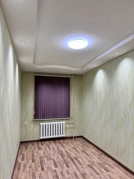 Чиланзар 14 квартал 2в3/1/4 Панель,смежка,балкон 1,5*6