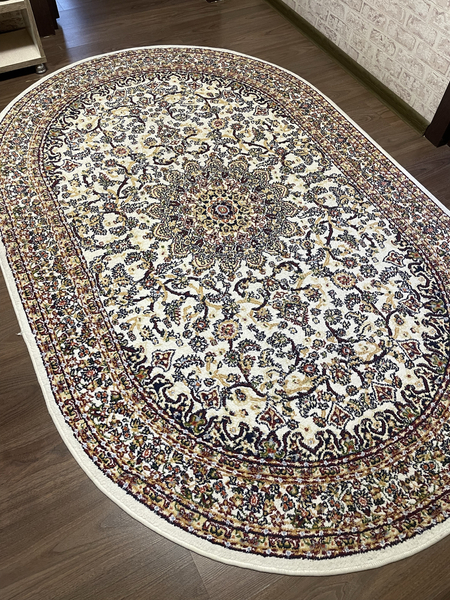 Gilam sotiladi 1,5 m/2,30m