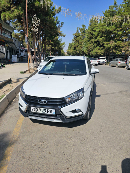 Lada vesta esv cross 2021
