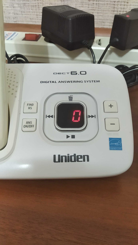 Продам радиотелефон .UNIDEN две трубки на один телефонный номер.