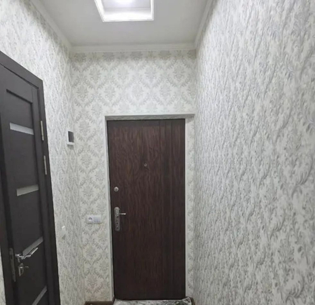 Продается 2х ком.кв.2³/1/4 переделаная в3х Мирабадский р-н куйлюк-1