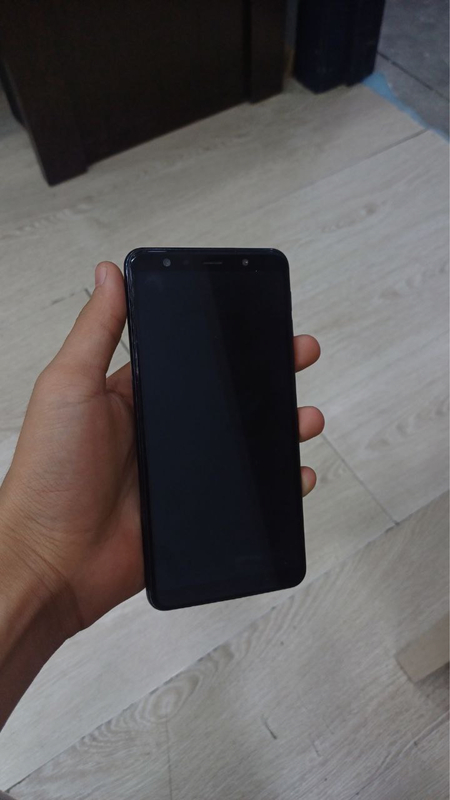 Samsung A7 2018 4/64gb