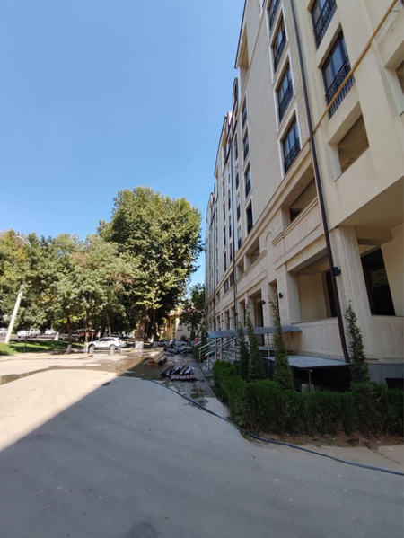 Продам квартиру Ахмад Югнакий новостройка ориентир ТТЗ Базар