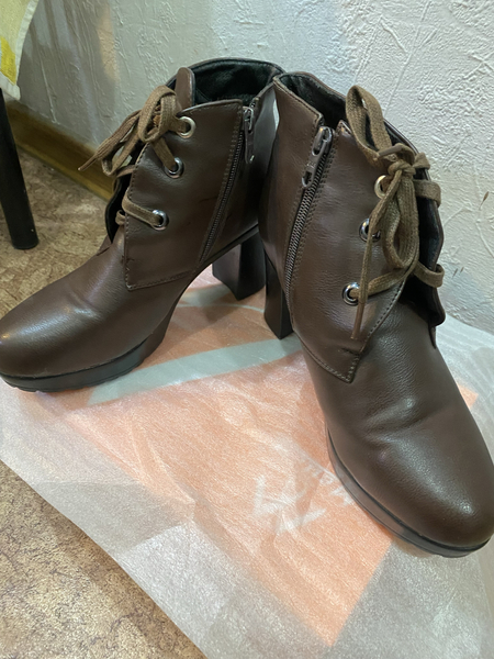 Ботинки женские