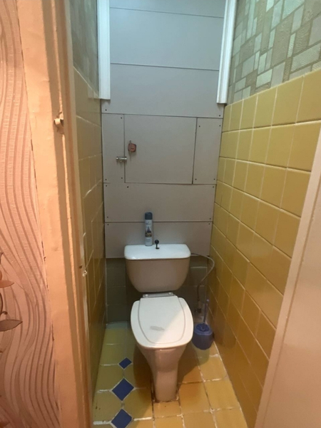 Срочно Ю11. 2в3ком. Не торец  Мега