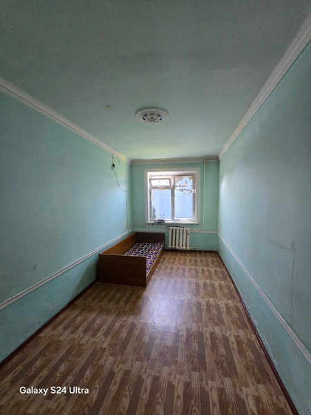 2ком/4/4 м Ялангач , Балкон 2х6 / 187 школа