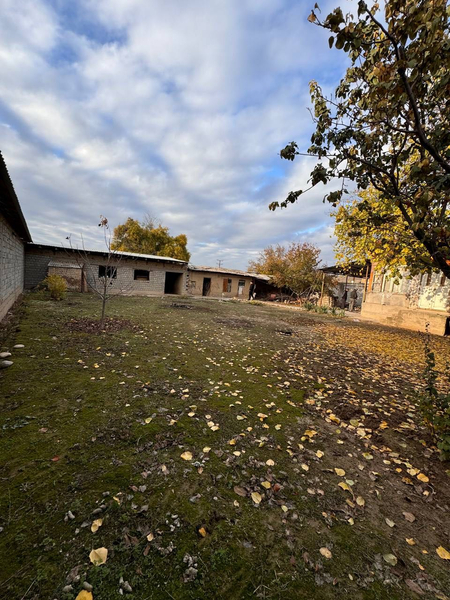 Участок 9 соток. В Ташкентской области, Назарбек платина