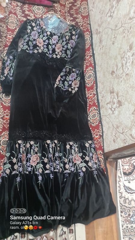 Toshli gulli koyne