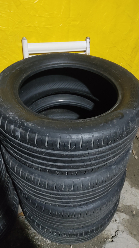 Continental  Шина. Balon225/55/ R17 и R15