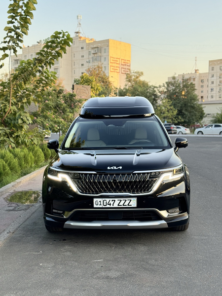 Kia Karnivla Hi Limuosine 2023