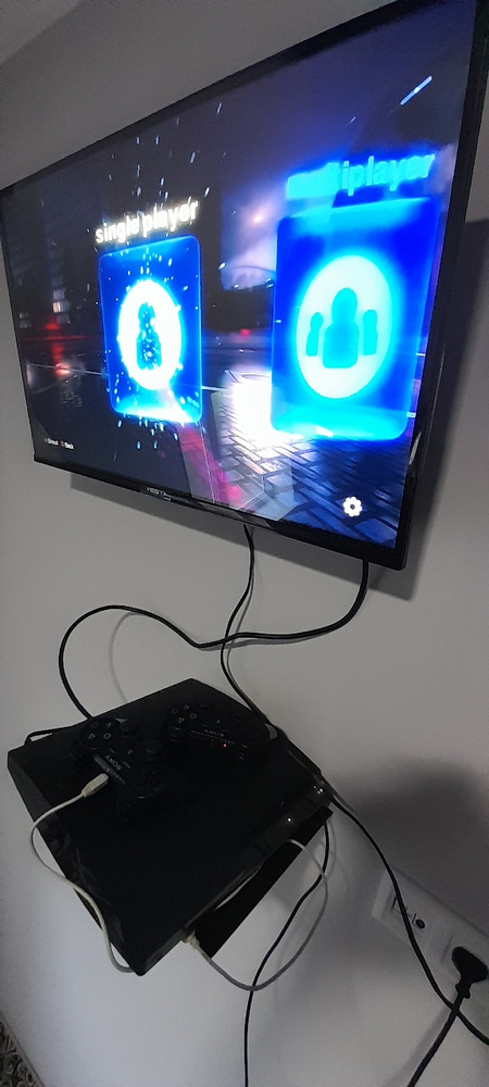 Tv +play station