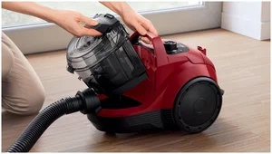 Пылесос Bosch BGS21WX200, красный рекомендую