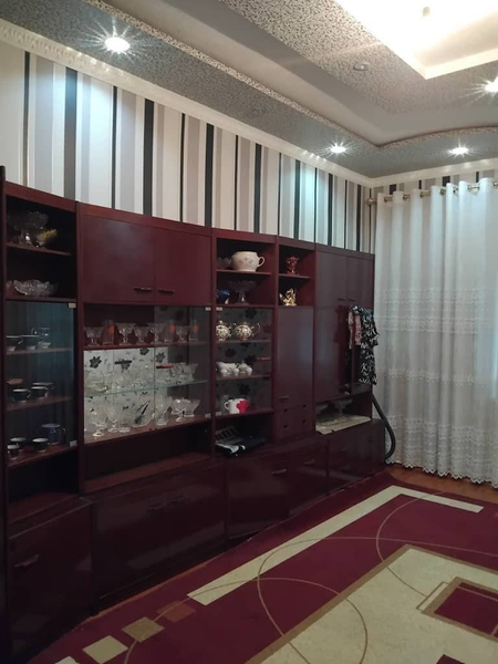 Срочно коттедж сотилади