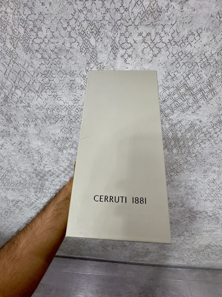 Cerruti 1881.Made In Italy