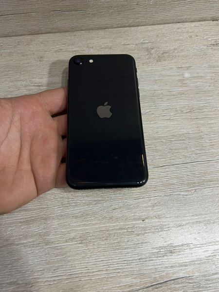 Iphone se 2020 1