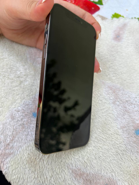 Iphone 12 pro продается