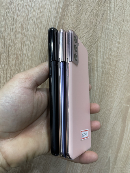 Samsung galaxy S21 plus