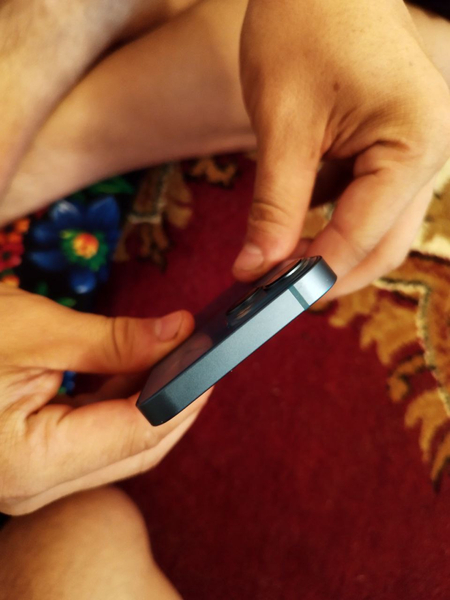 Iphon 13 mini sotiladi