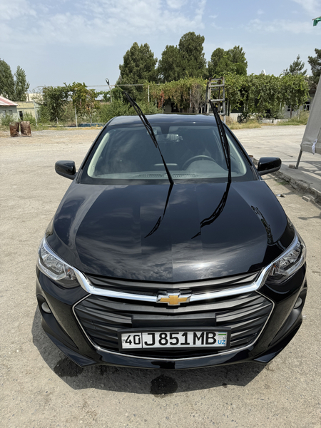 Автомобиль Onix LTZ