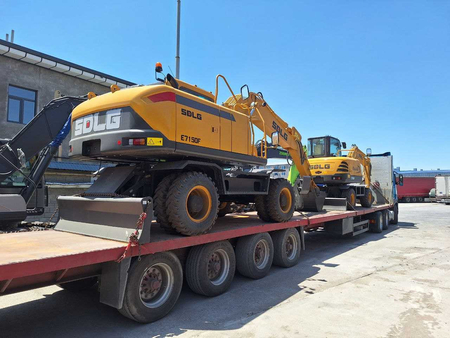 В Наличии! Сотувда мавжуд! Фронтальный погрузчик SDLG E7150F0,6 куб.м