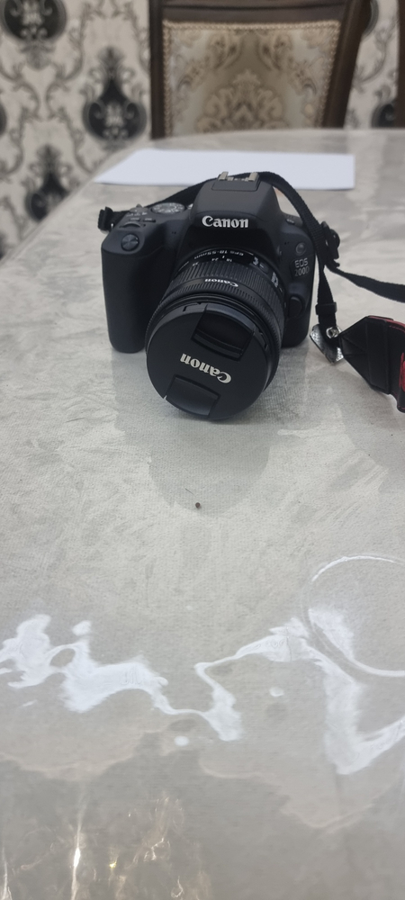 Фотоаппарат CANON EOS 200D