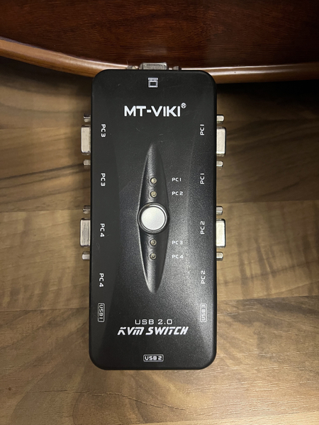 MT ViKi 4-Port USB KVM Switch