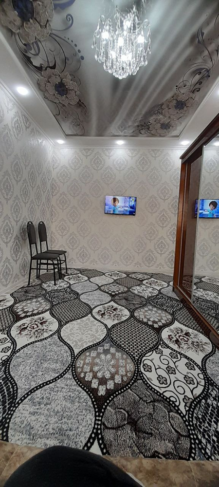 Сдаётся  1 компания квартира