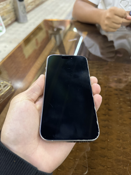 Iphone 15 pro 128gb  yomkosti 89% karobka dokument bor
