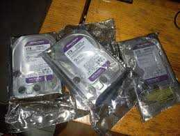 Жёсткий диск WD Purple (refresh)  2 ТБ ( 3 месяца гарантии)