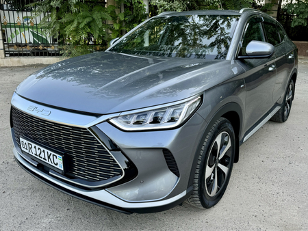 BYD Song Plus DM-i AWD 2023 год