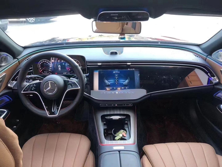 Mercedes Benz E300L