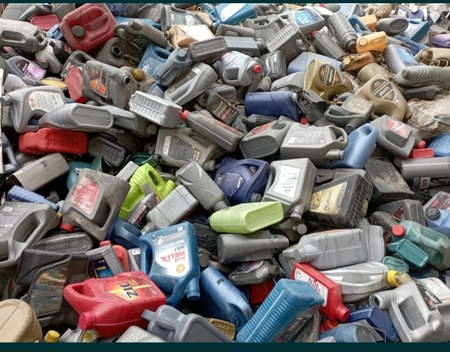 Plastmassa mahsulotlarini qayta ishlash uchun olamiz