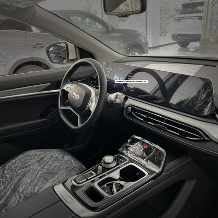 JAC J S6 красовер