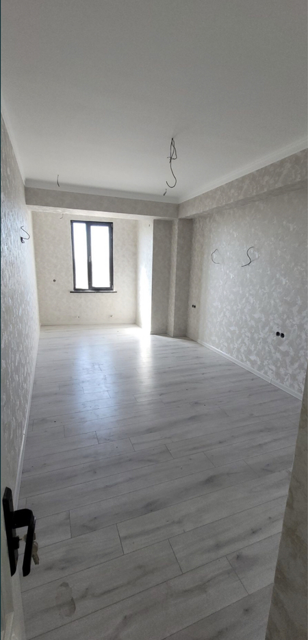 Продам 2х комнатная метро БИЙ Максим Горький