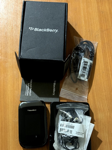 Black Berry 9670