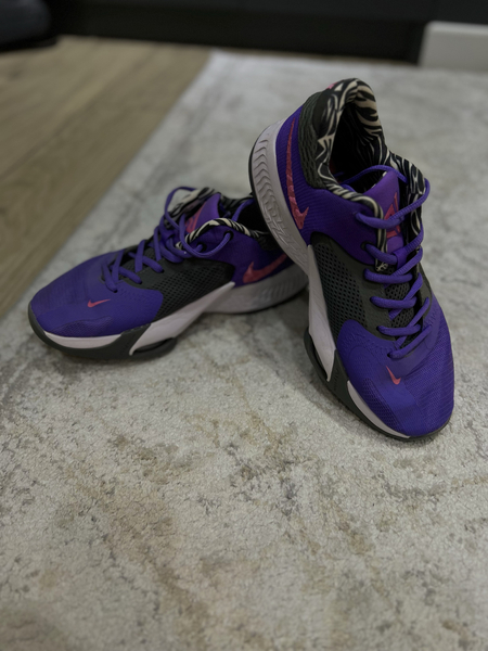 Кроссовки Nike б/у. Оригинал