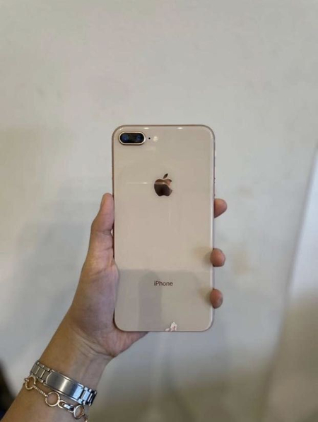 iPhone 8 plus gold