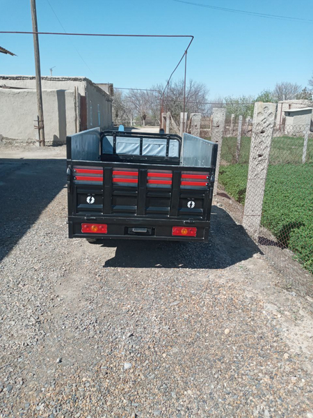 Elektron 3 g'ildirakli motosikl